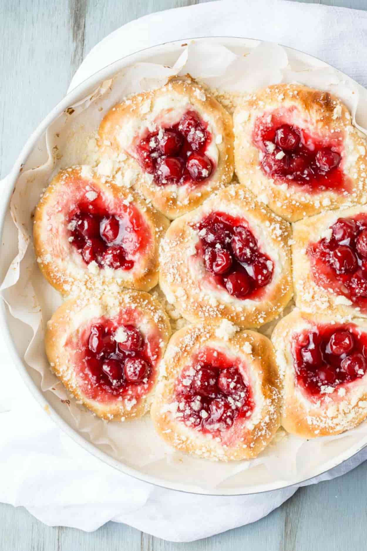 Cherry Cheesecake Buns (VIDEO) - Valentina's Corner