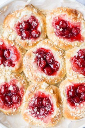Cherry Cheesecake Buns (VIDEO) - Valentina's Corner