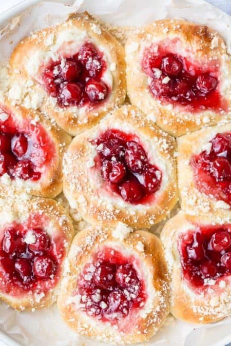 Cherry Cheesecake Buns (VIDEO) - Valentina's Corner