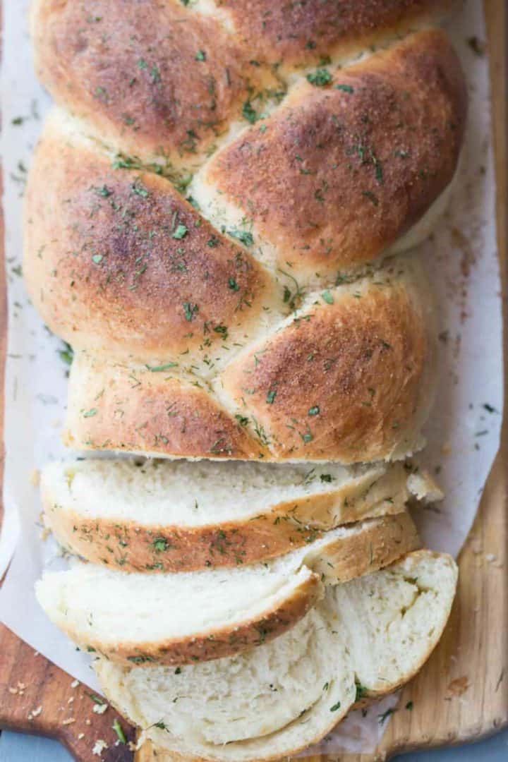 Butter Herb Braided Bread - Valentina's Corner