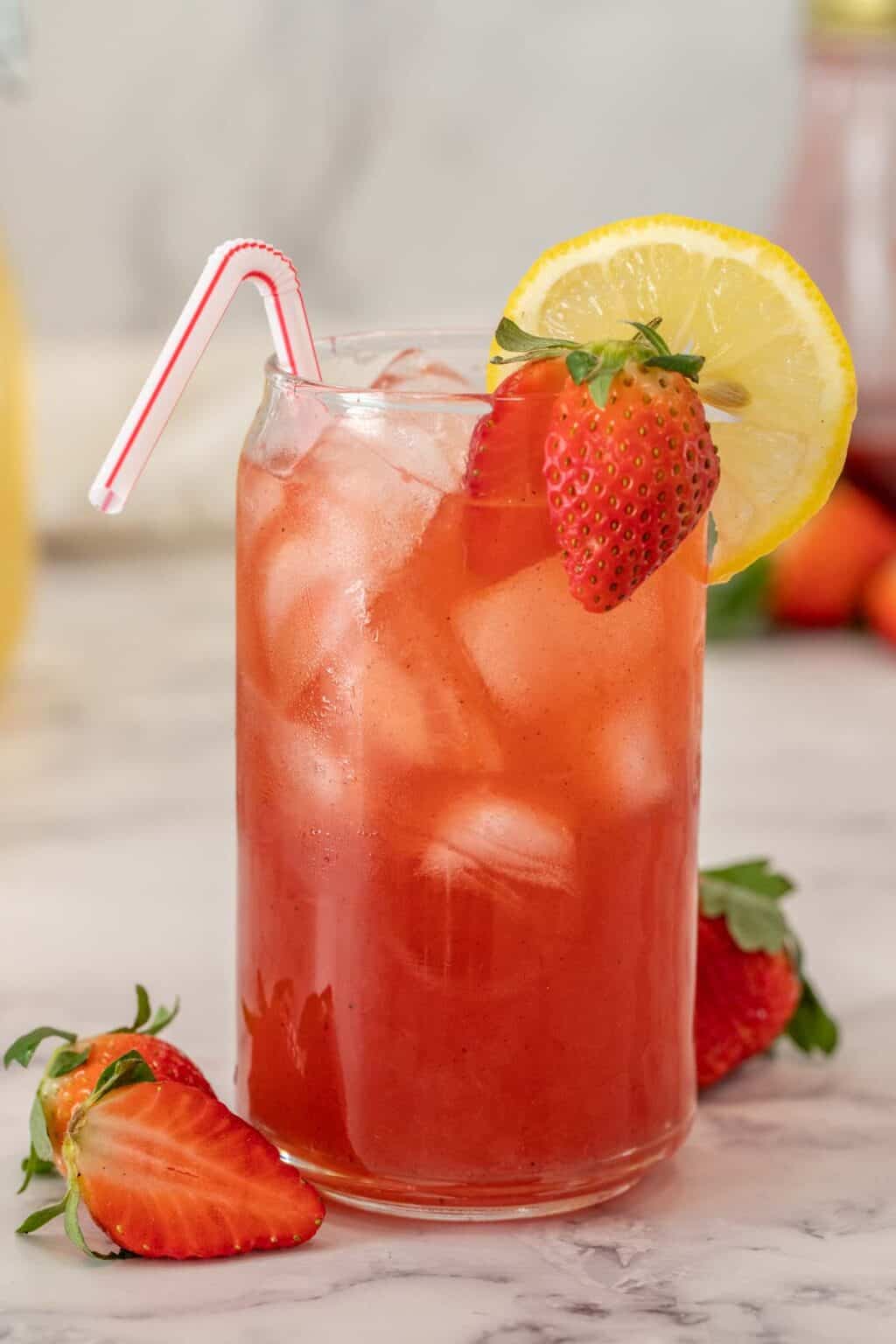 Strawberry Acai Lemonade - Valentina's Corner