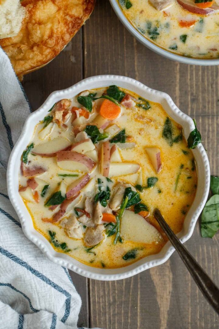 Creamy Chicken Casserole - Valentina's Corner